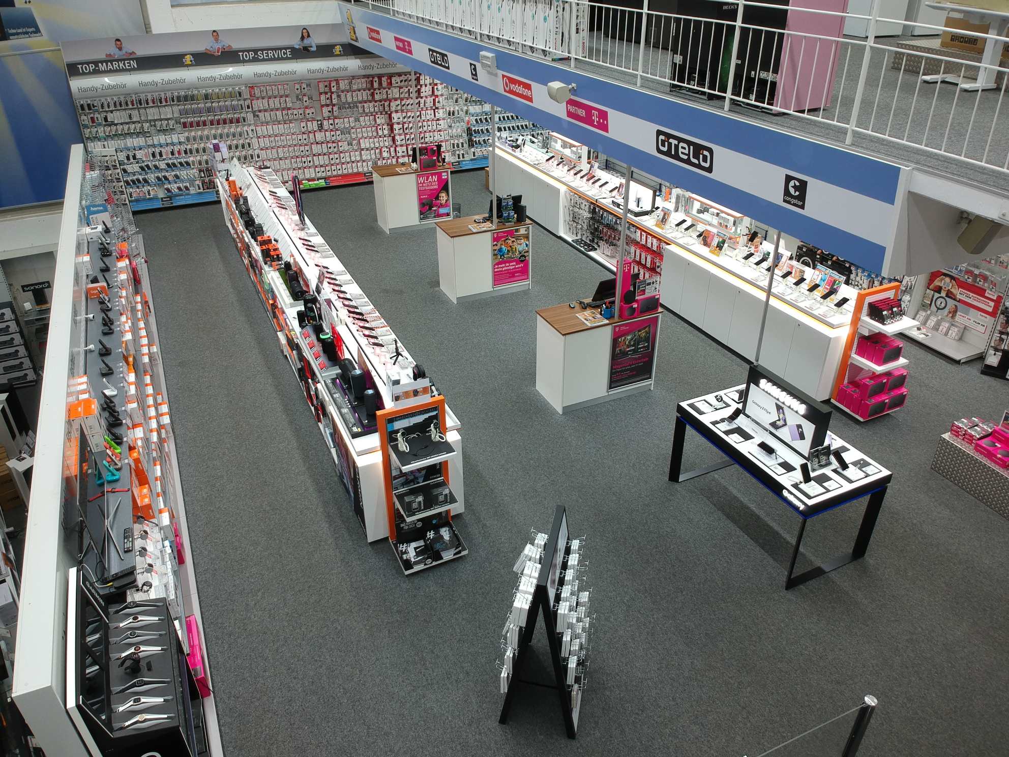 Elektromarkt in Ihrer Nähe mit Online-Shop – expert